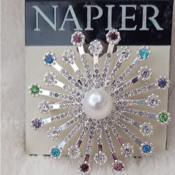Napier | Jewelry | Vintage Napier Starburst Broochpin | Poshmark